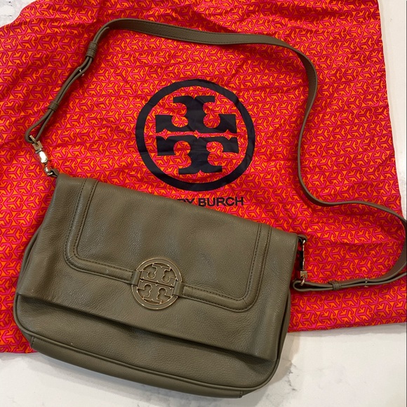 Tory Burch | Bags | Tory Burch Amanda Foldover Crossbody Bag | Poshmark
